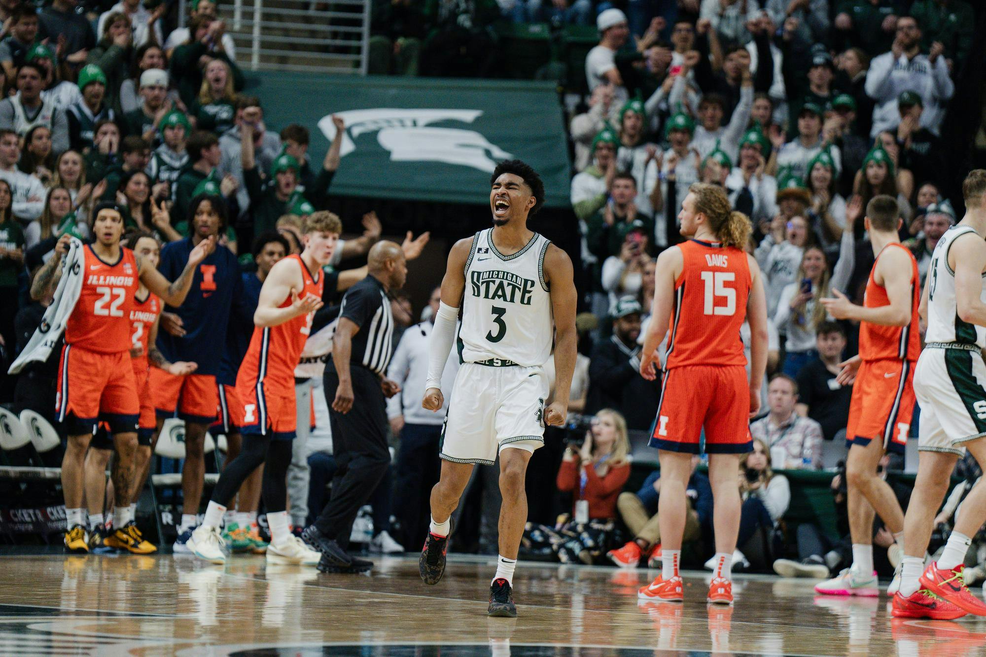 MSU men s basketball edges No. 19 Illinois 80 78 for statement win The State News