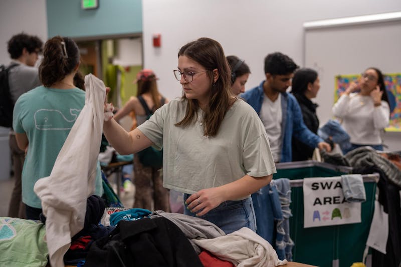 Clothing Freecycle event contributes to campus sustainability - The ...