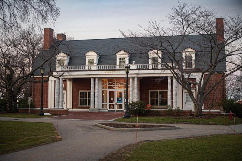 Deans Glaser, Lee: Investigation into admissions office finds no ...