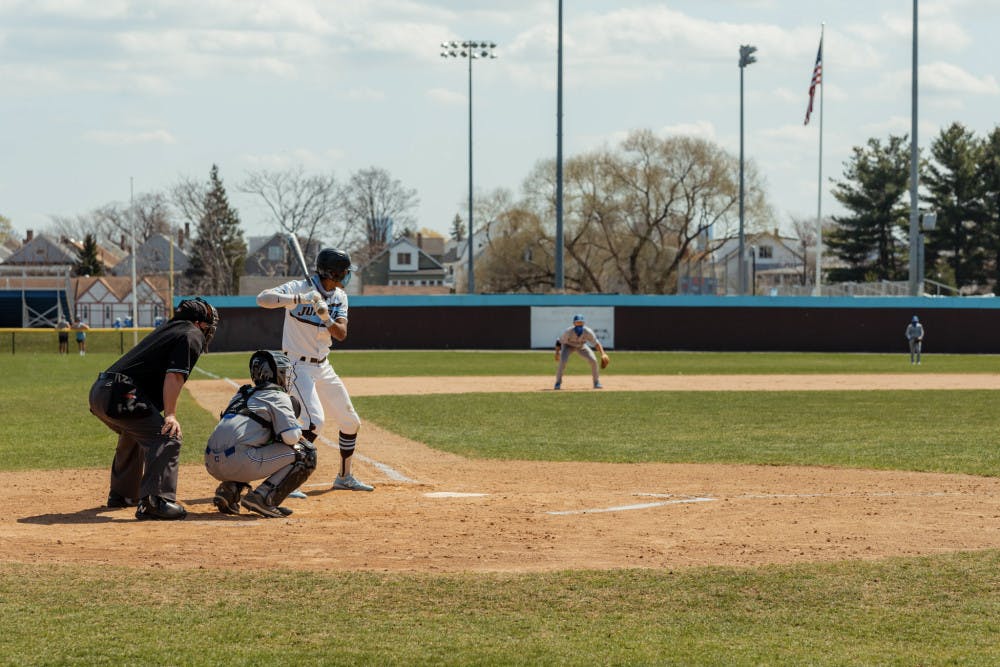 Baseball wins thrilling opening series - The Tufts Daily
