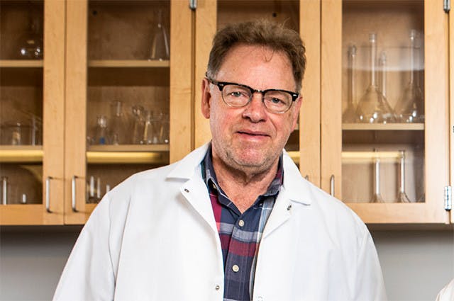 Jonathan Kenny, late chemistry professor, leaves lasting impact on ...