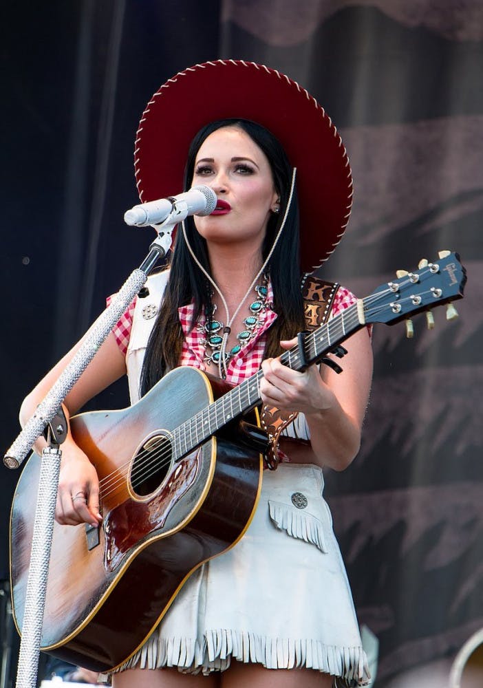 Kacey Musgraves brings the cinematic ‘star-crossed: unveiled’ tour to ...