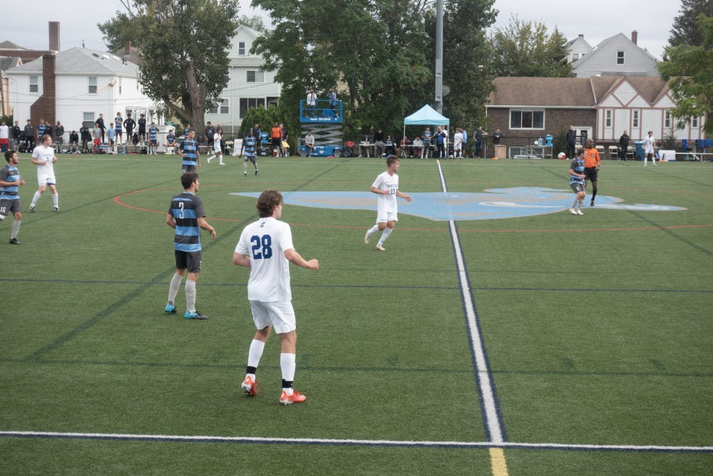 Men's soccer completes road trip with win over Trinity, draw at ...
