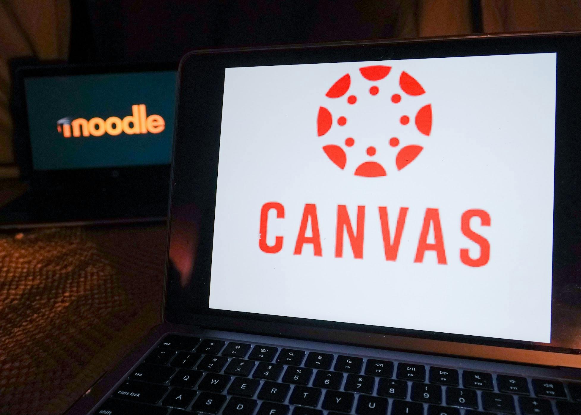 University to replace Moodle with Canvas in the fall - The Beacon