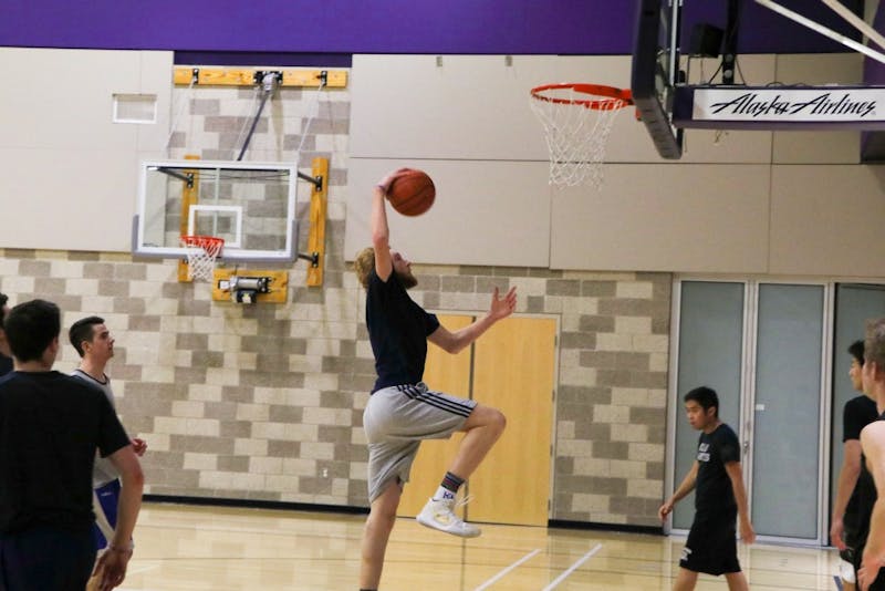 Club basketball fuels competitive spirit for its players - The Beacon