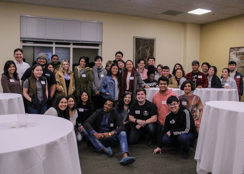 First-generation students find community through FGEN program - The Beacon