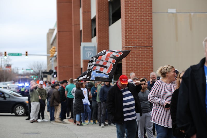 Rally attendees share perspectives on presidential election ...