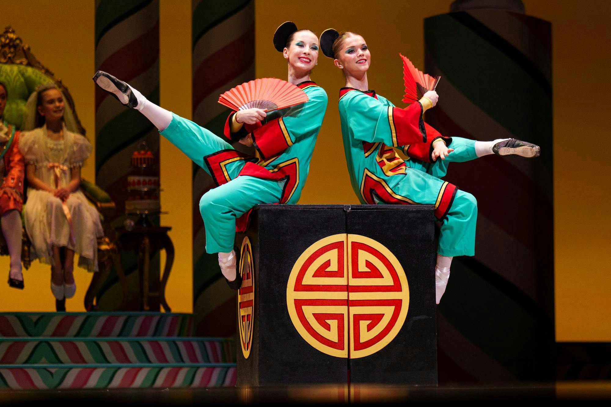 Review: Pacific Northwest Ballet’s ‘The Nutcracker’ - The Daily