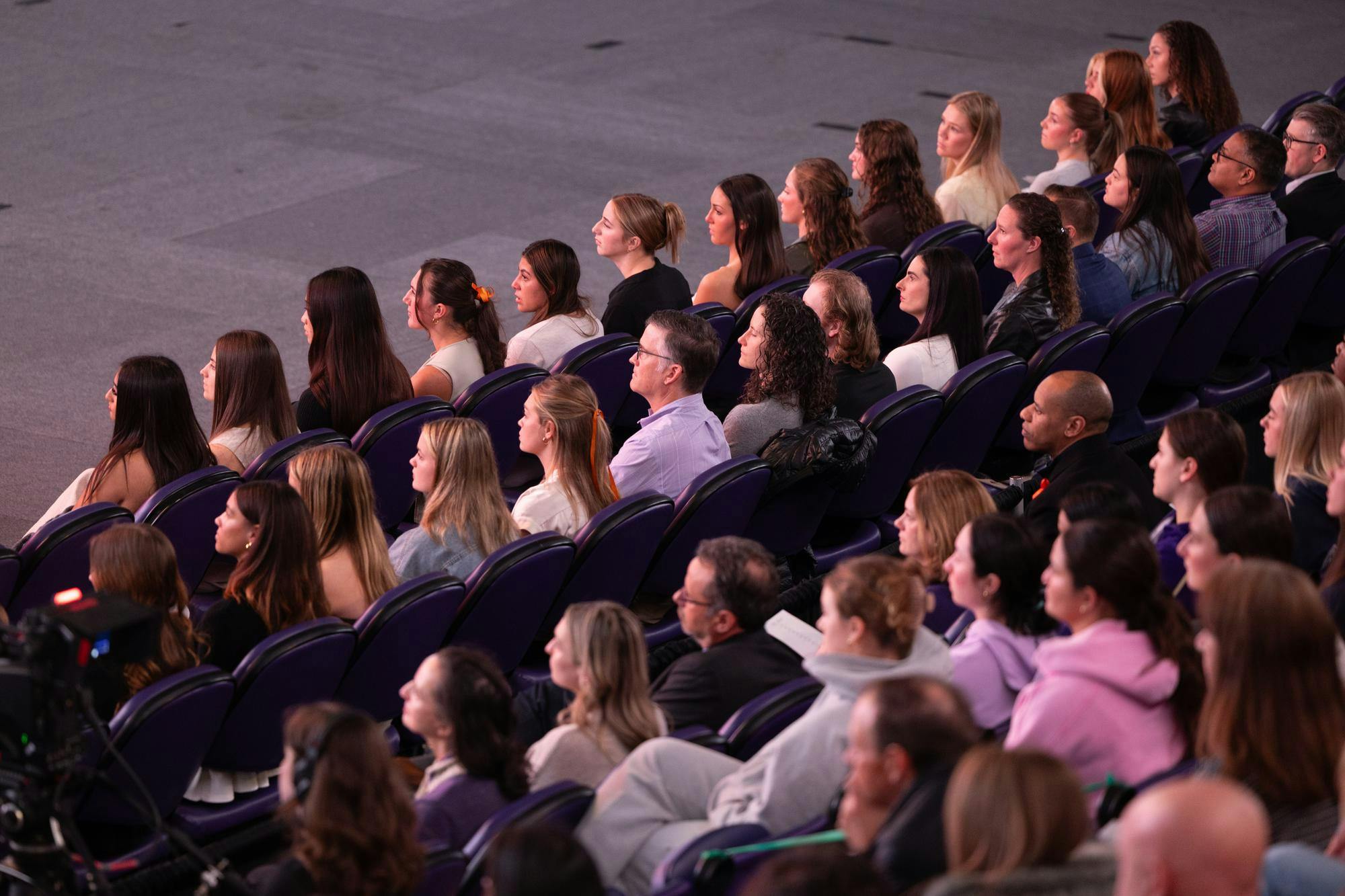 Washington women’s soccer, UW Athletics community gathers in ...