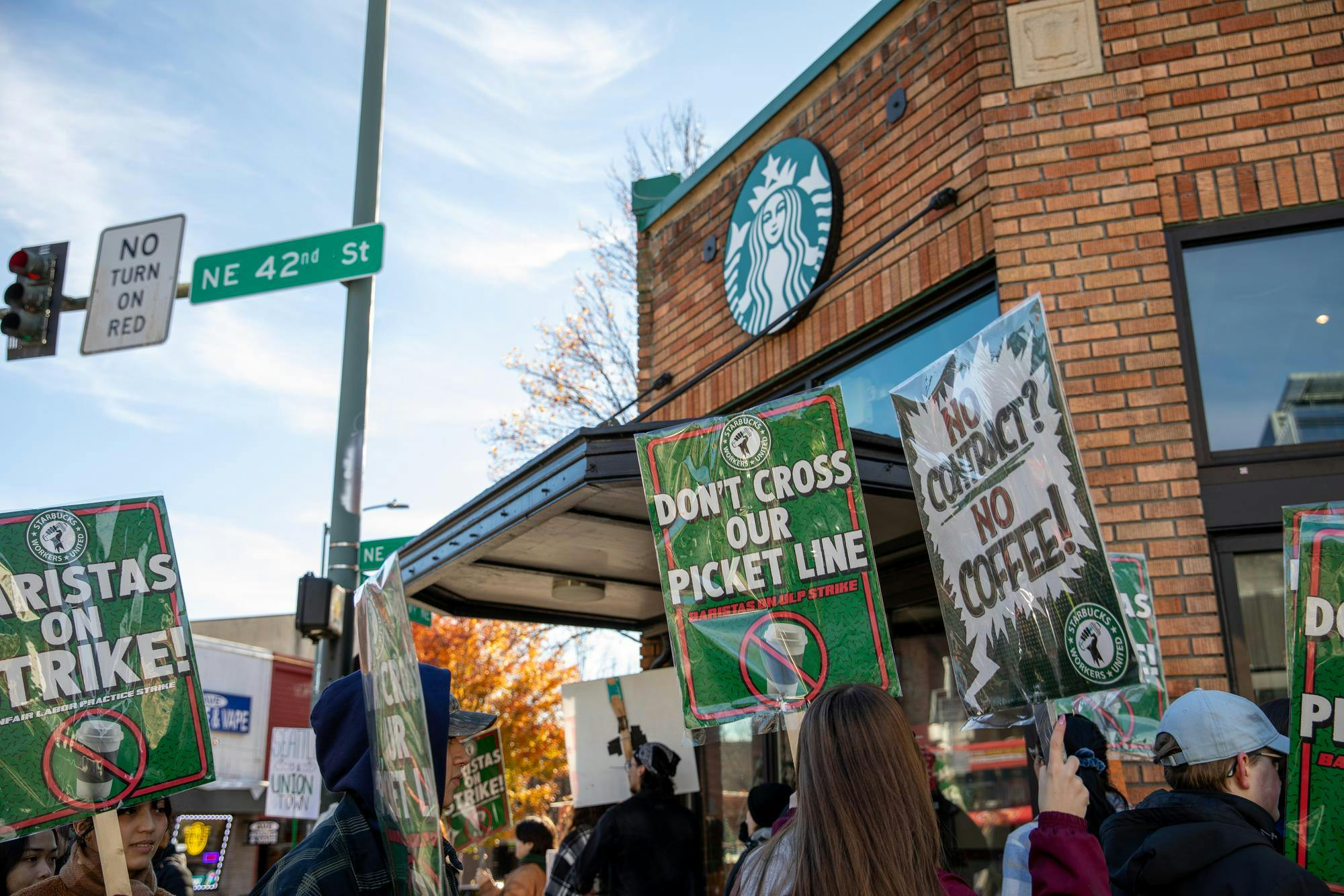 No contract, no coffee: Why UW students need to stand with striking ...