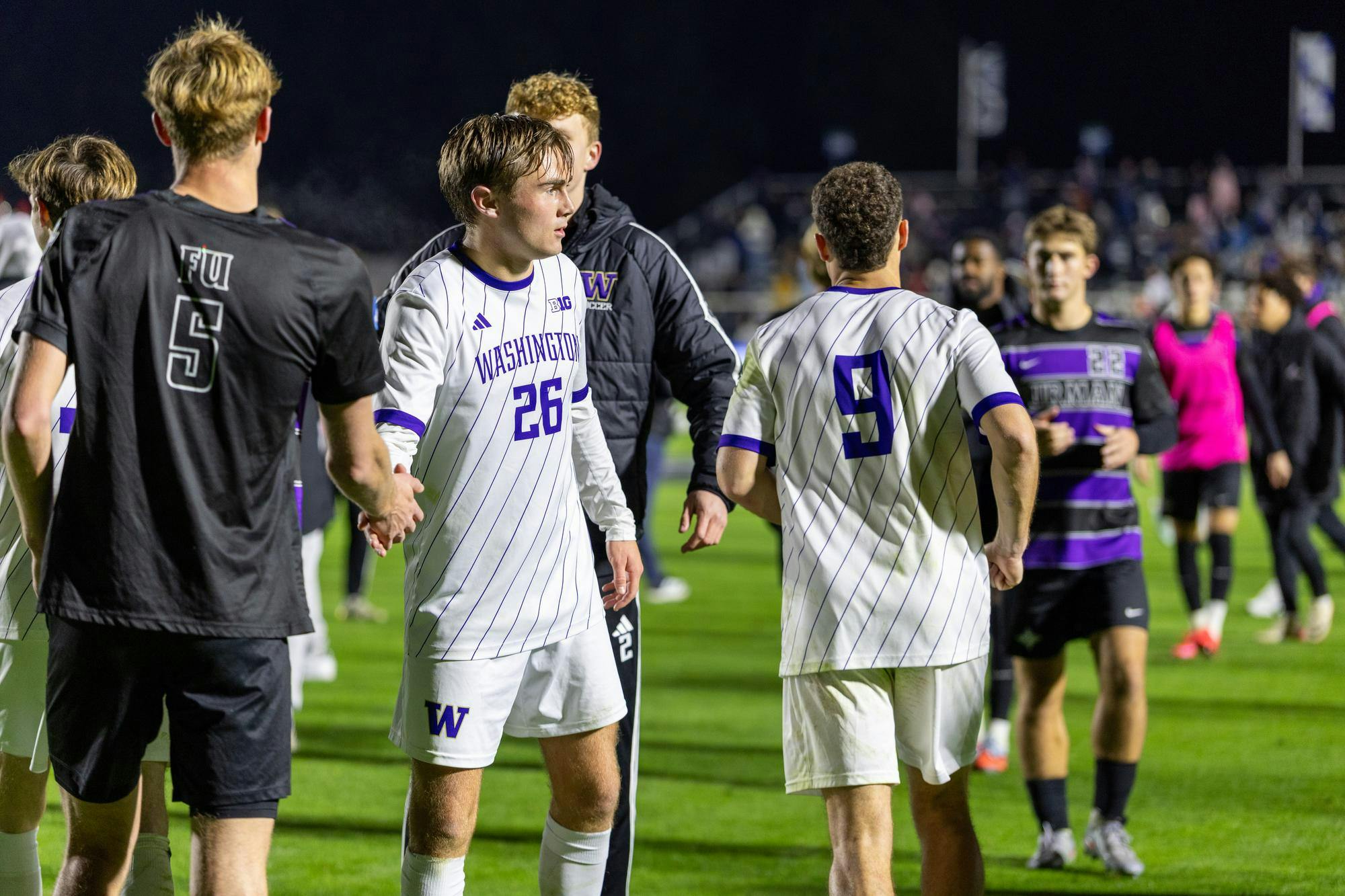 Washington men’s soccer advances to College Cup Final, defeating Furman ...