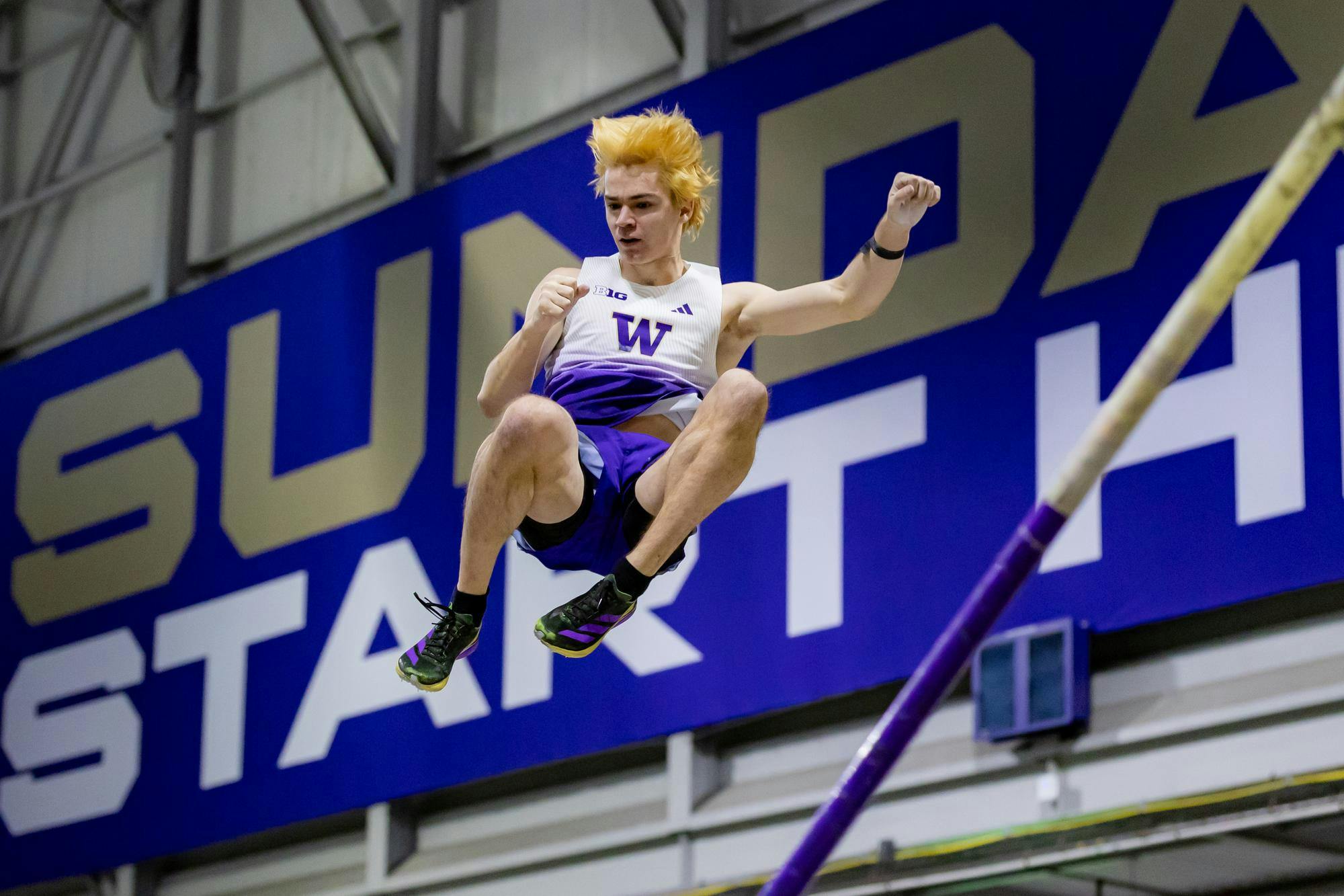 Washington track and field kick off 2026 season with record-setting day ...