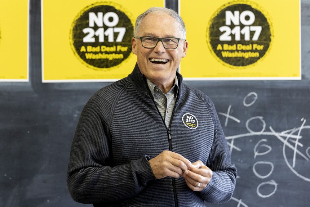 Governor Jay Inslee visits U-District, speaks with NO on 2117 ...