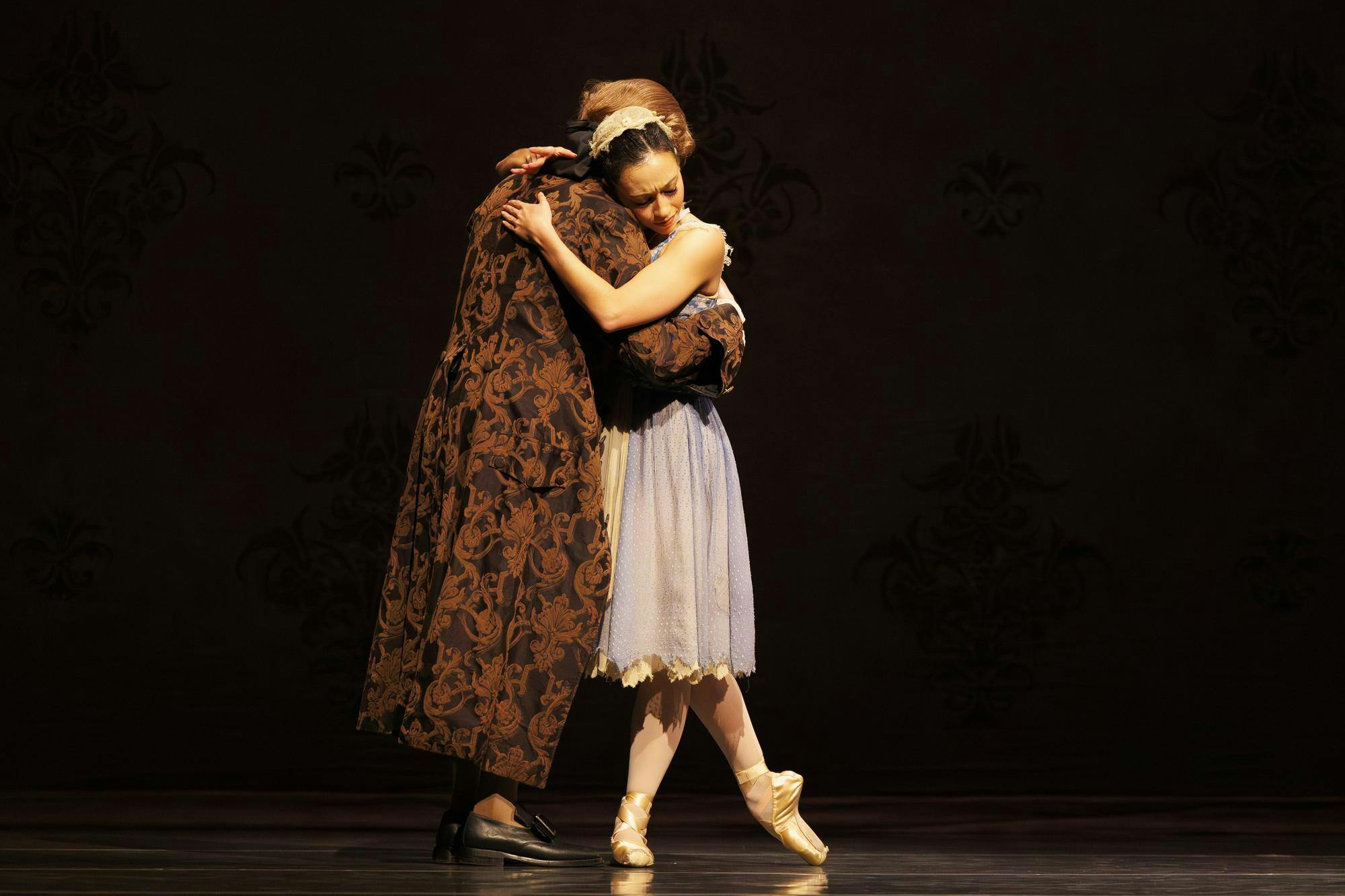 Review: Pacific Northwest Ballet’s ‘Cinderella’ - The Daily