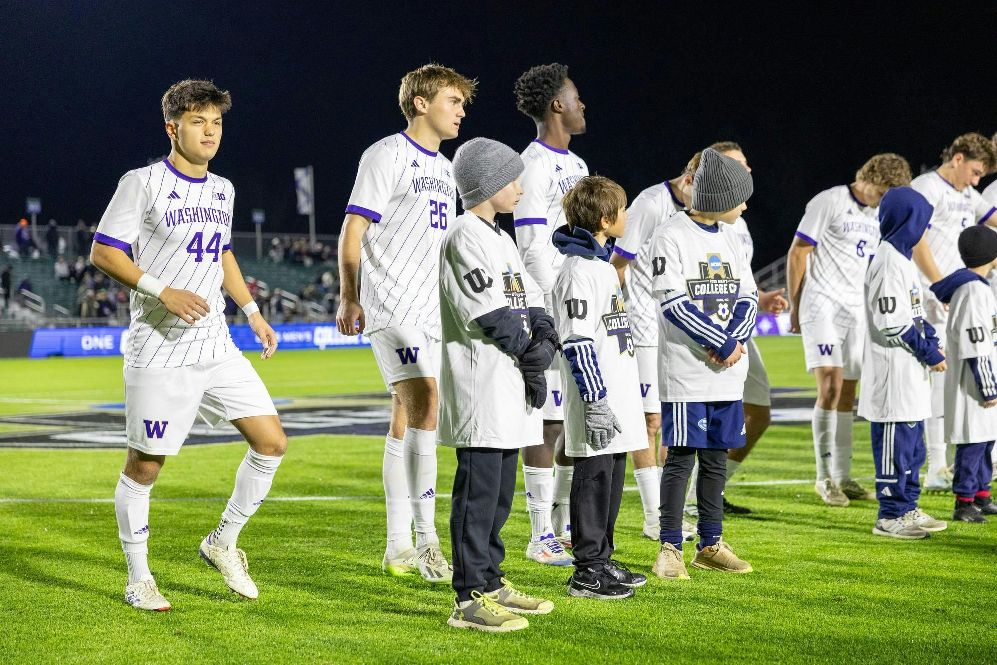 Washington men’s soccer advances to College Cup Final, defeating Furman ...