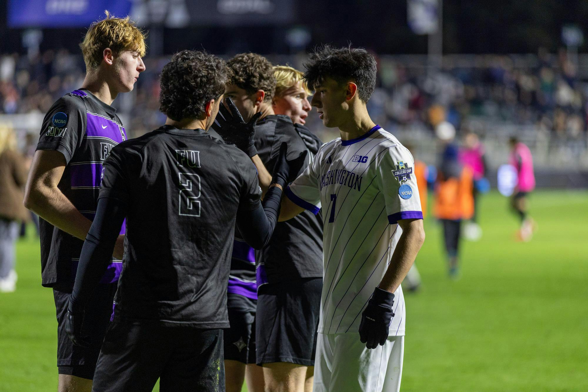 Washington men’s soccer advances to College Cup Final, defeating Furman ...