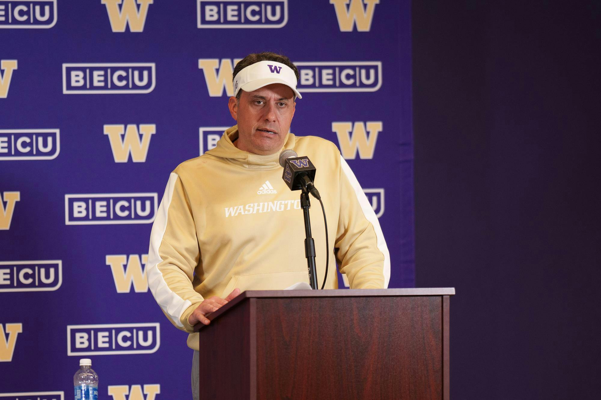 Jedd Fisch addresses Demond Williams Jr. situation and 2026 transfer ...