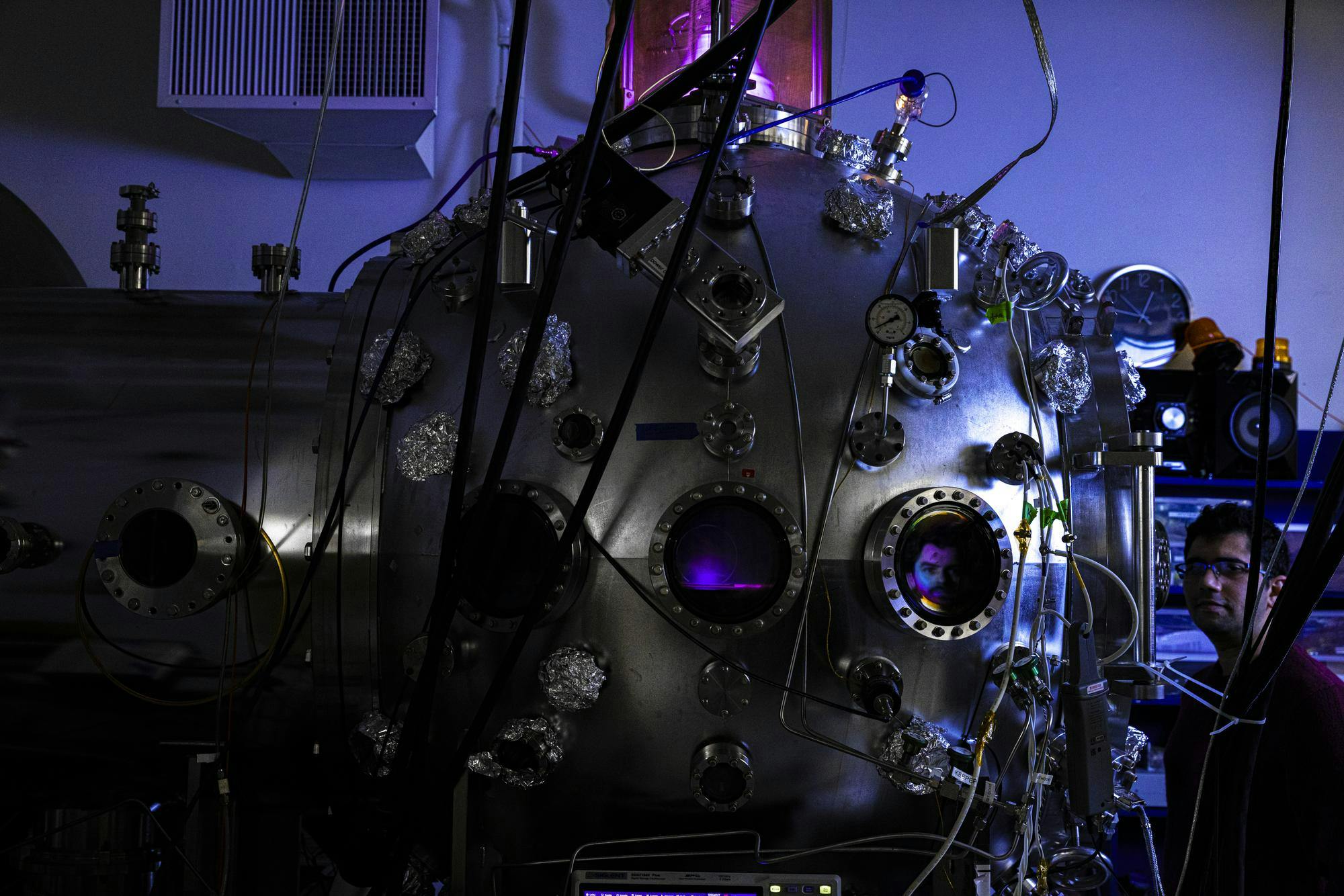 How the moon’s magnetic anomalies make it unique for harvesting energy ...