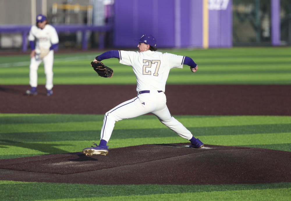 Washington baseball shuts out Portland in home opener - The Daily
