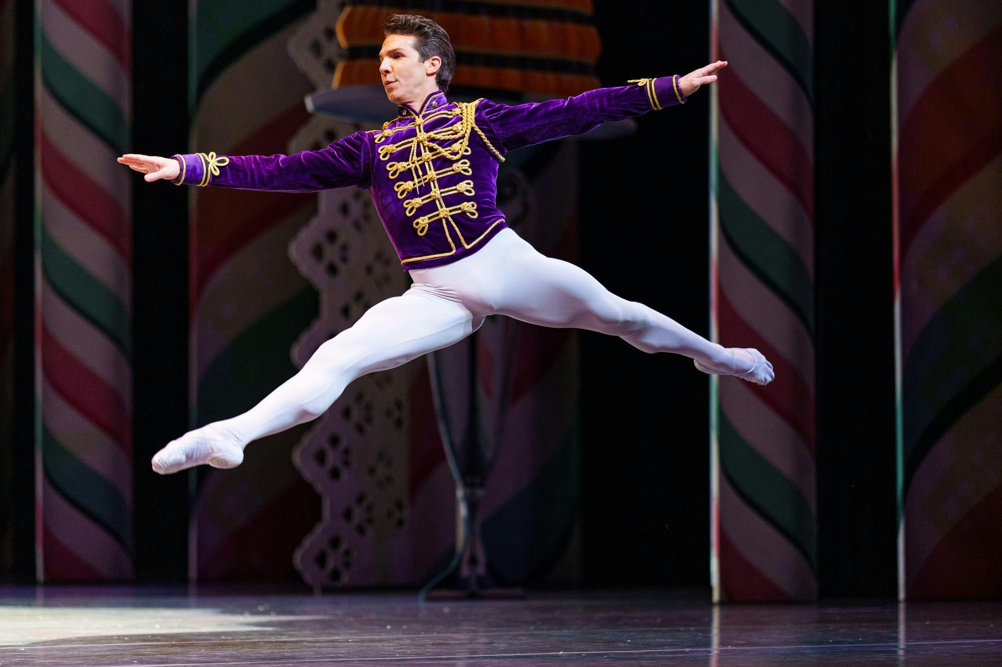 Review: Pacific Northwest Ballet’s ‘The Nutcracker’ - The Daily