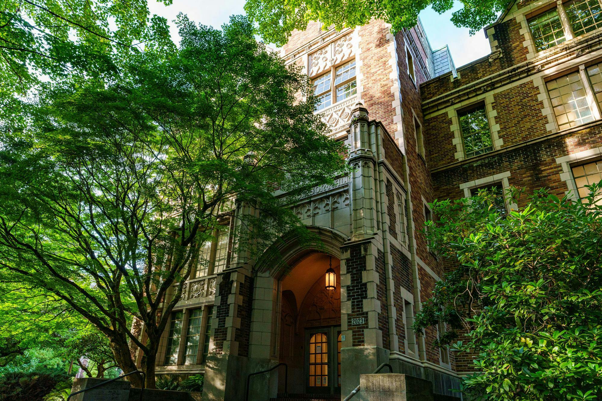 What are some of the coolest classes at UW? - The Daily