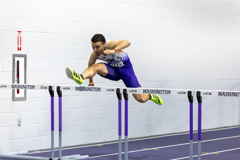 Washington track and field kick off 2026 season with record-setting day ...