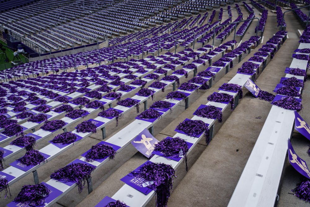Rising costs of UW’s Dawg Pack tickets raise accessibility concerns ...