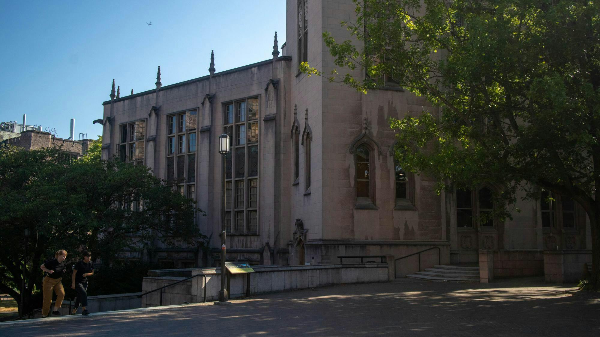 UW Faculty Senate advances elections, policy updates - The Daily