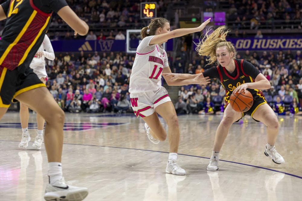 Washington lands USC transfer Avery Howell - The Daily