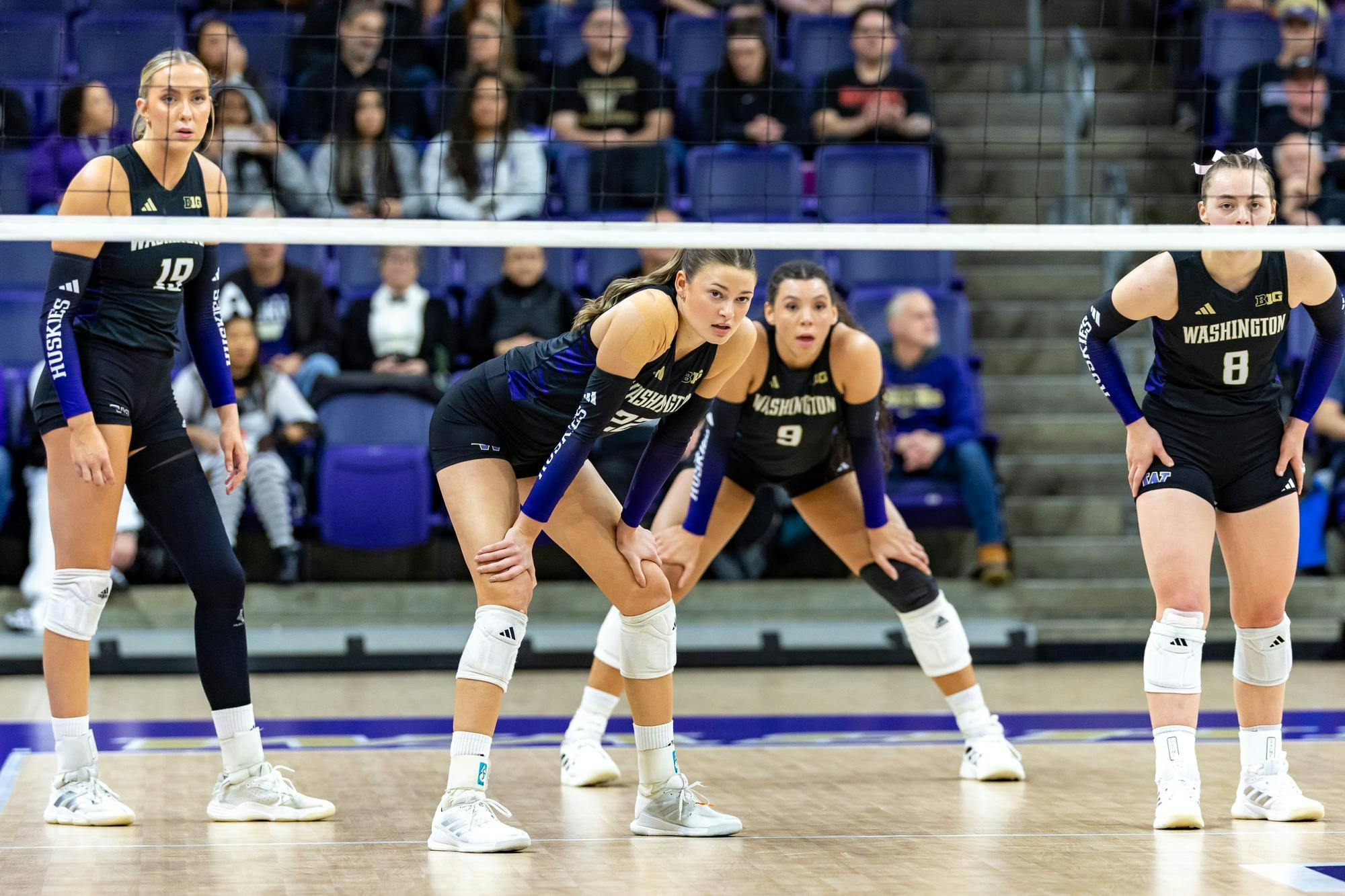 Washington volleyball can’t overcome career days in four-set loss to ...
