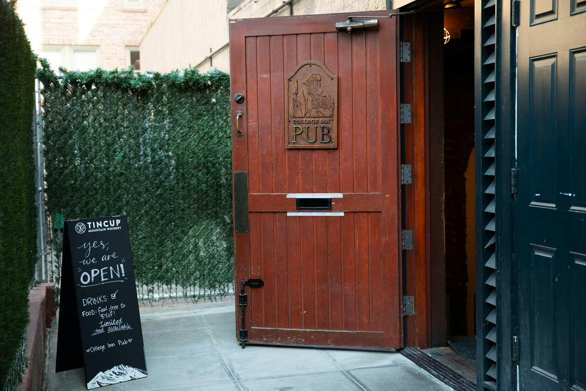 College Inn Pub reopens under new ownership - The Daily