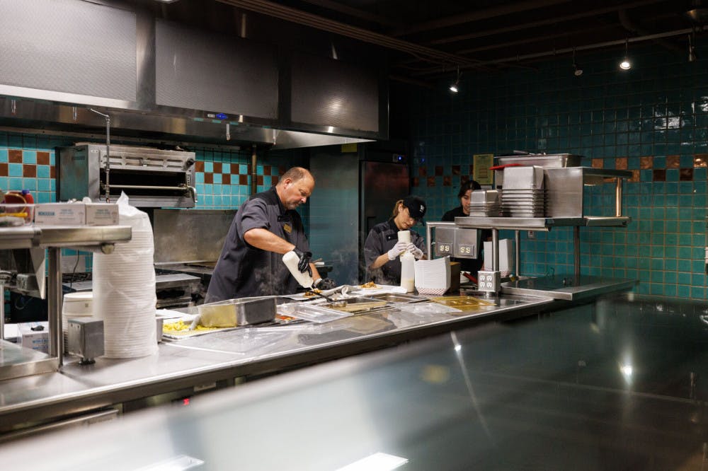 Husky Den Food Court opens new dining options - The Daily