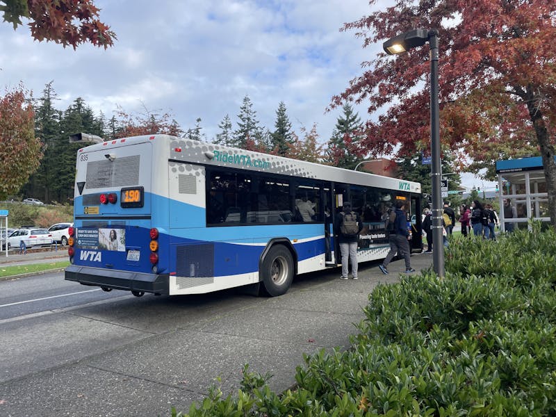 Small courtesies could improve student bus commutes at WWU - The Front