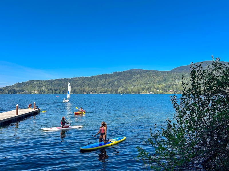Paddle and Flow invites students to unplug at Lakewood - The Front