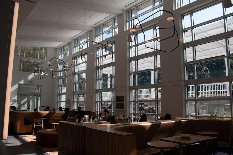 New Cox Hall wows first-year students, falls flat for returning ...