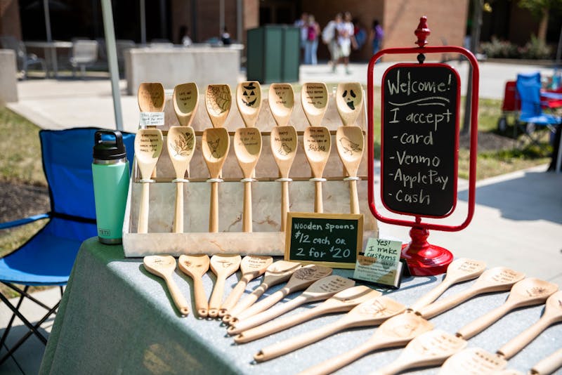 GTV: Small Business Farmers Market - Wright State Guardian